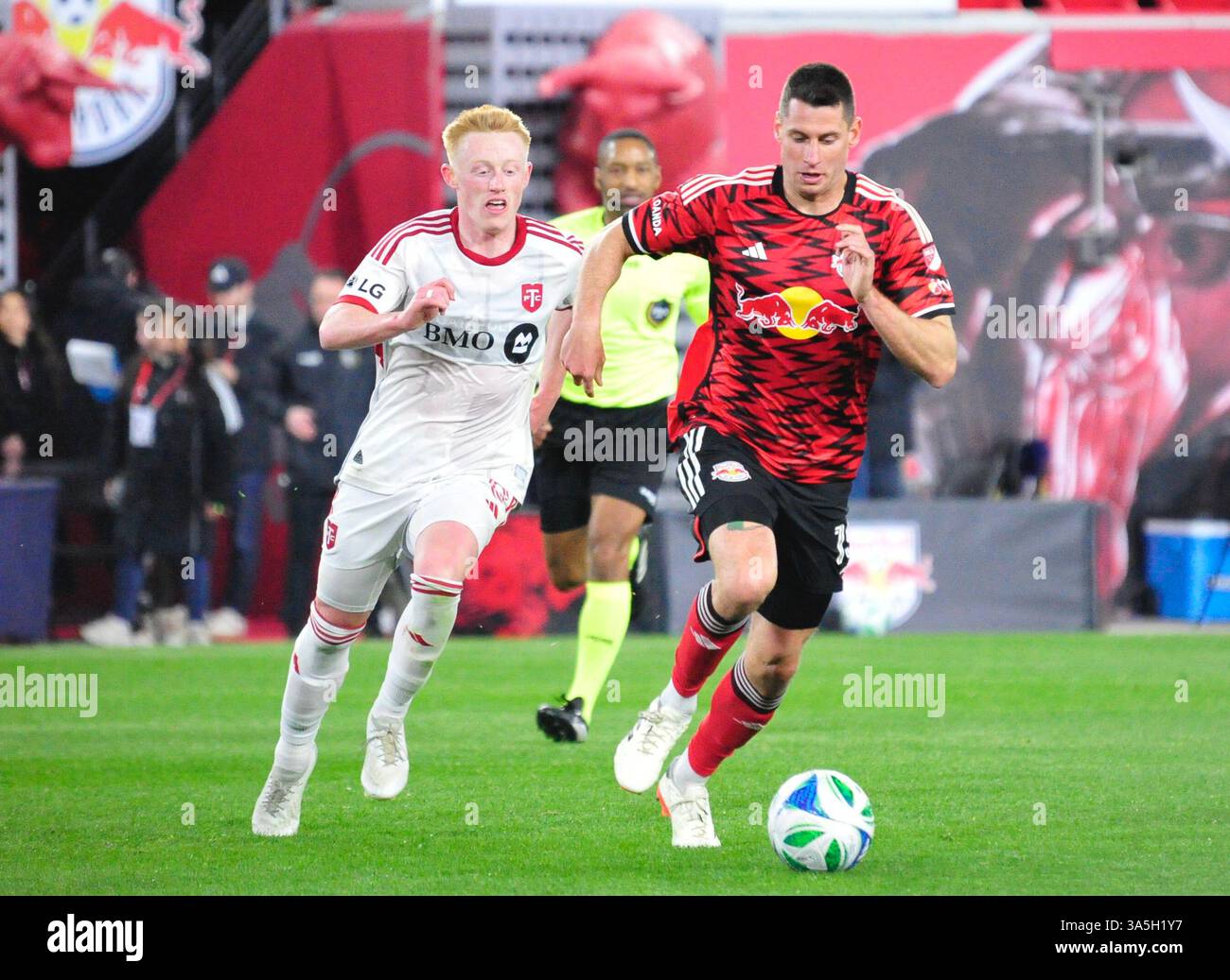 New York's Alexander Hack (42) controls the ball during Saturday's ...