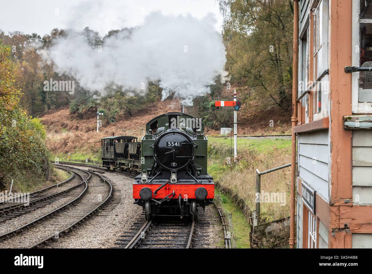 BR '4575' 2-6-2T No. 5541 arrives at Norchard Low Level on the Dean ...