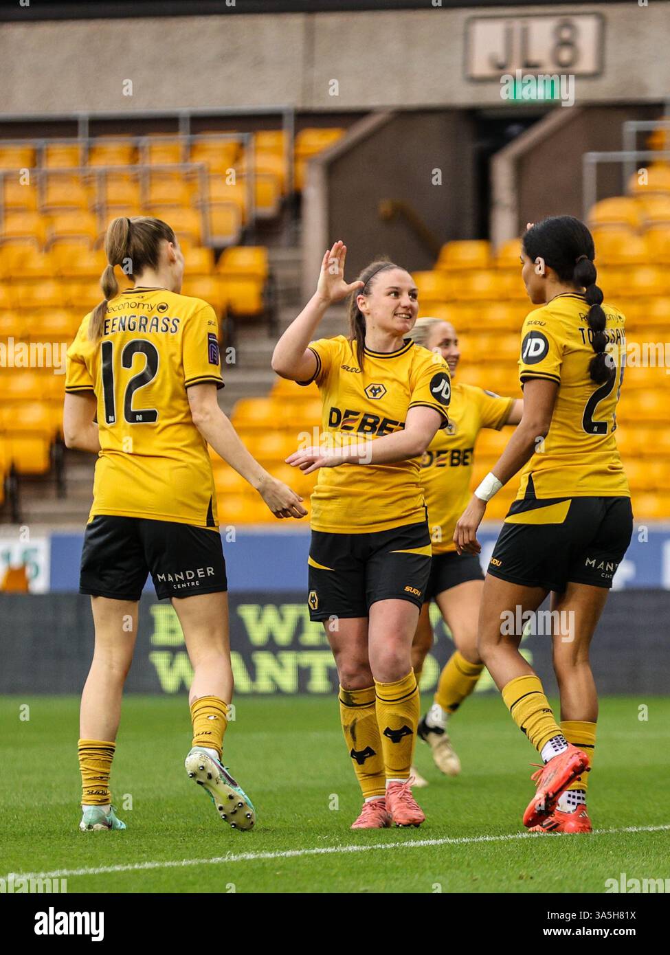 Wolverhampton, UK. 23rd Mar, 2025. Wolverhampton, England, March 23rd 2025: Amber Hughes (11 ...