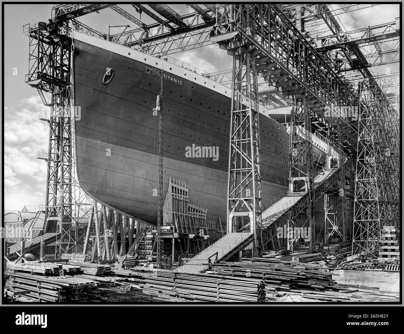 RMS TITANIC CONSTRUCTION SHIPYARD The Titanic ready for launch. The ...