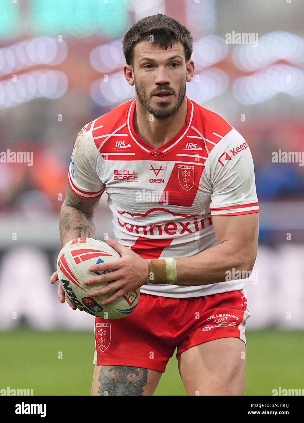 Hull KR's Oliver Gildart in action during the Betfred Super League match at the Sewell Group ...