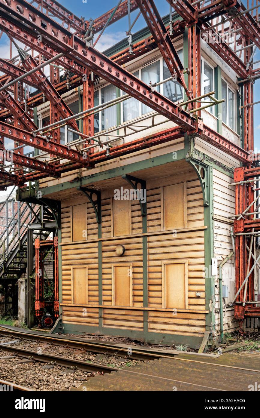 Bamber bridge signal box hi-res stock photography and images - Alamy