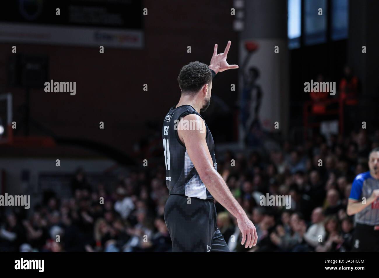 # 34 Kyle Weems (Bertram Derthona Basket Tortona) during Bertram ...