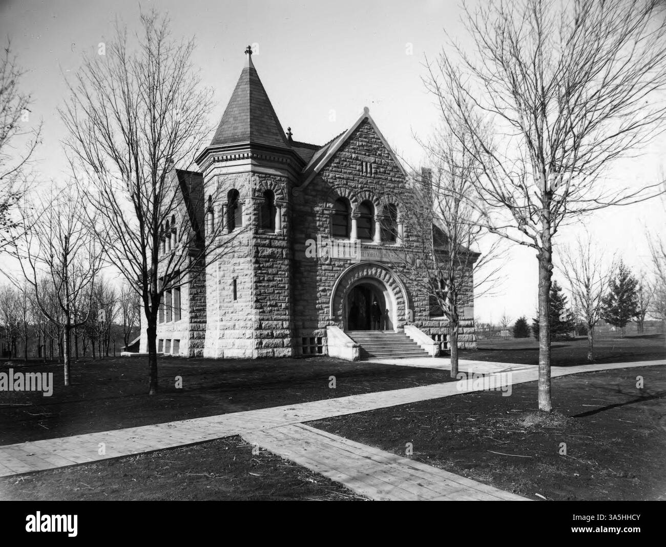 The photograph shows the exterior of Scoville Memorial Library at ...