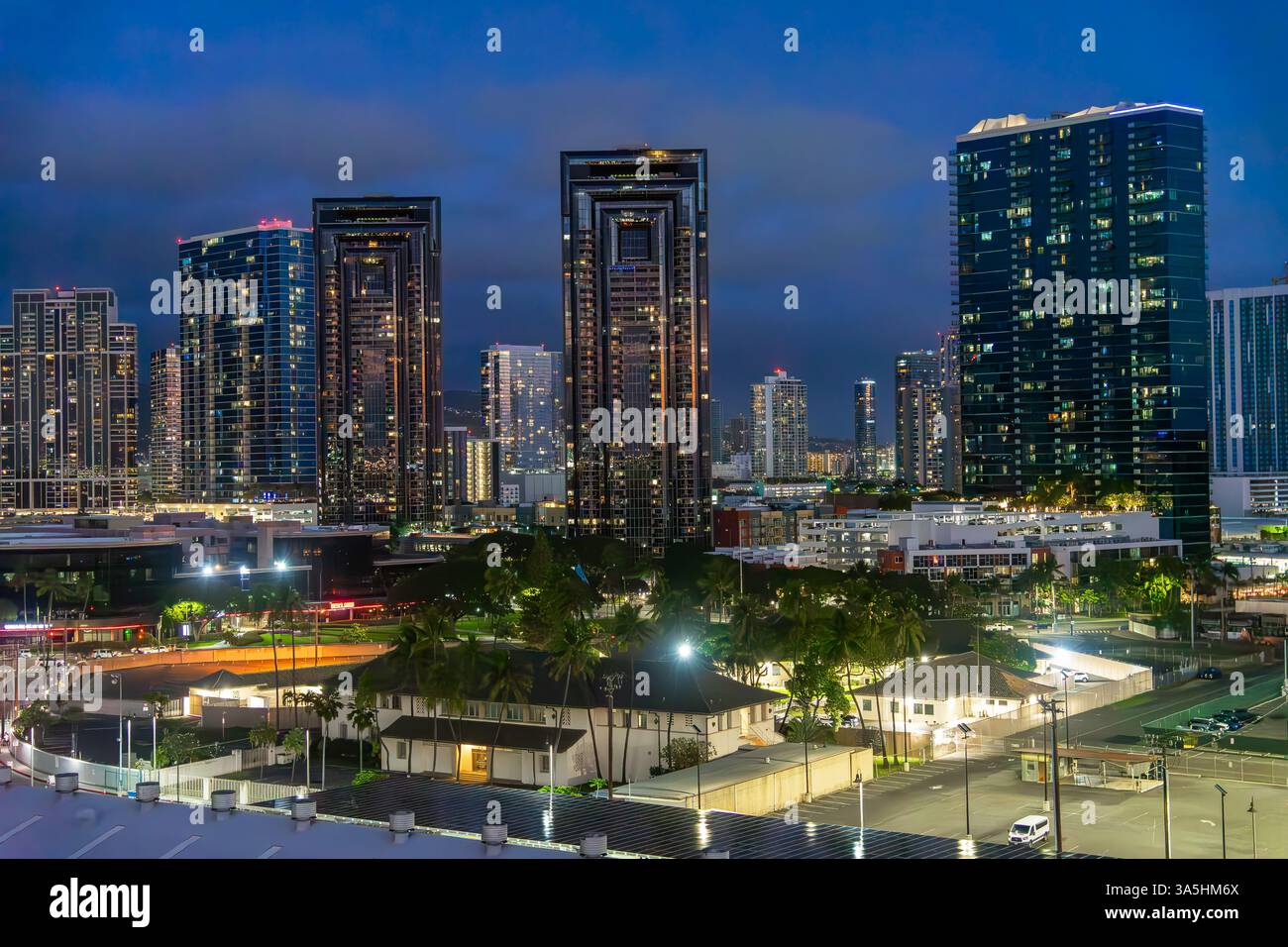 Honolulu, Oahu, Hawaii, USA - February 16, 2025: Twilight in the ...