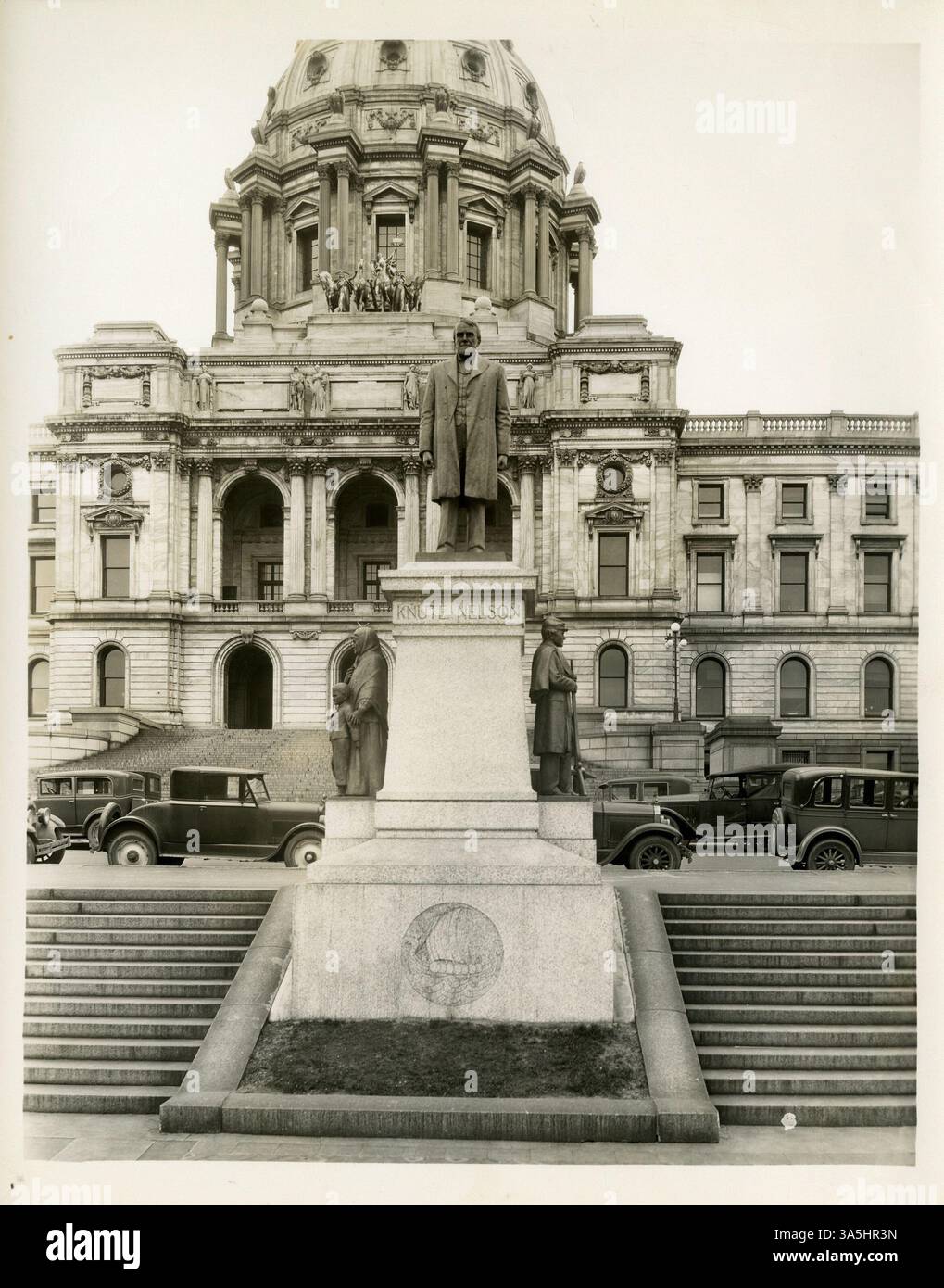The Knute Nelson statue at the Minnesota State Capitol in St. Paul ...