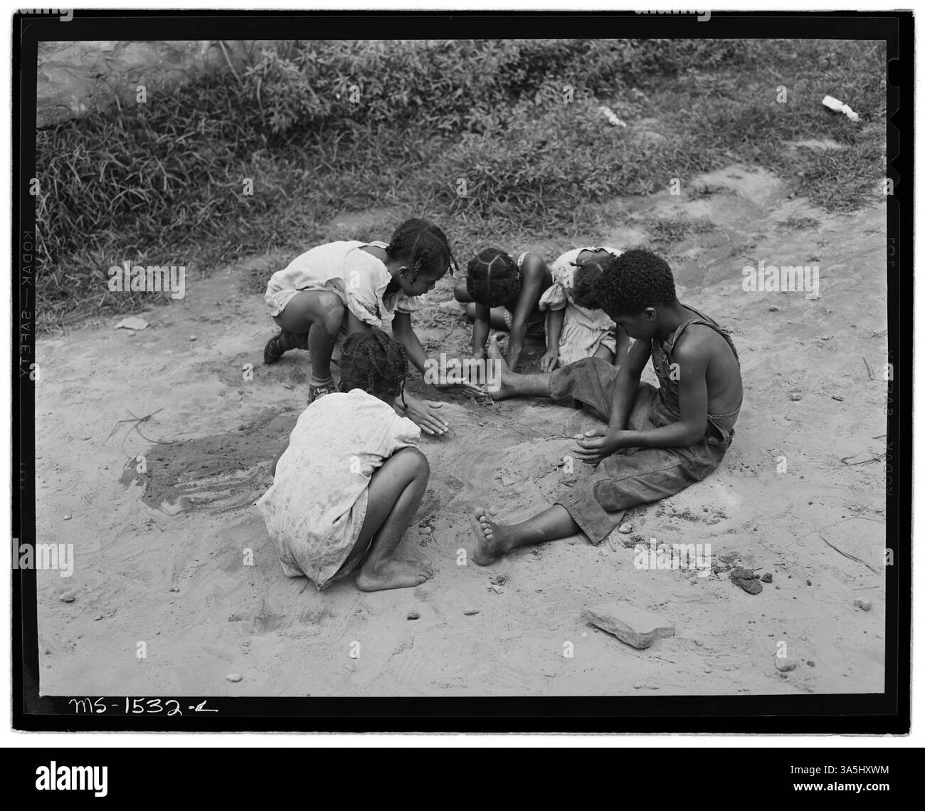 Miners' children playing at the U.S. Coal and Coke Company’s Gary Mines ...