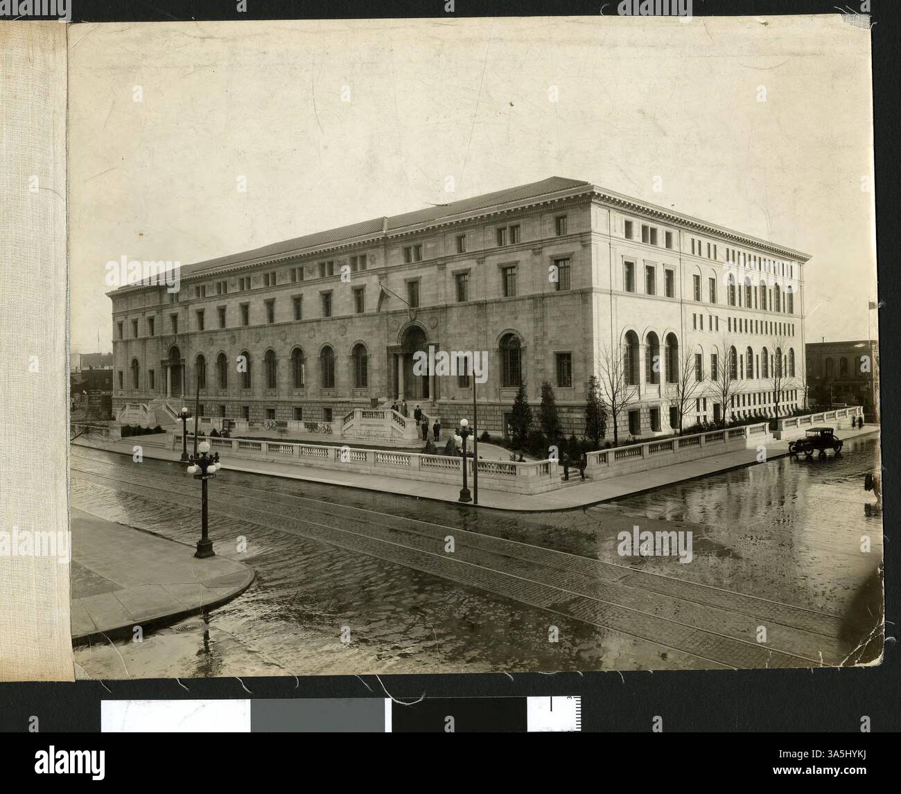 A completed exterior view of the Central Library of the Saint Paul ...