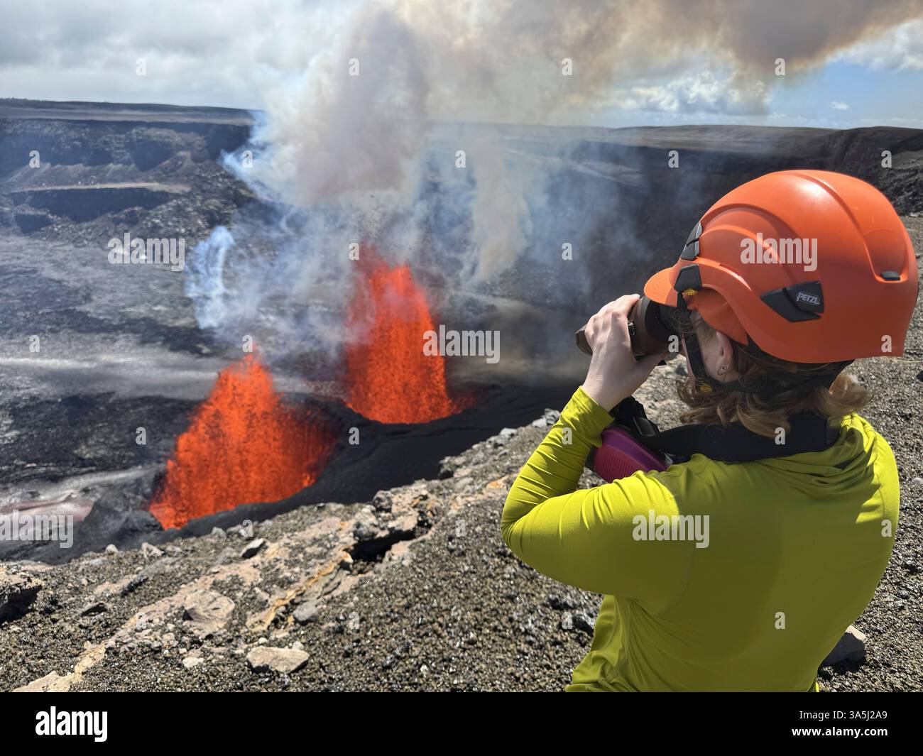 Thirteen eruption hi-res stock photography and images - Alamy