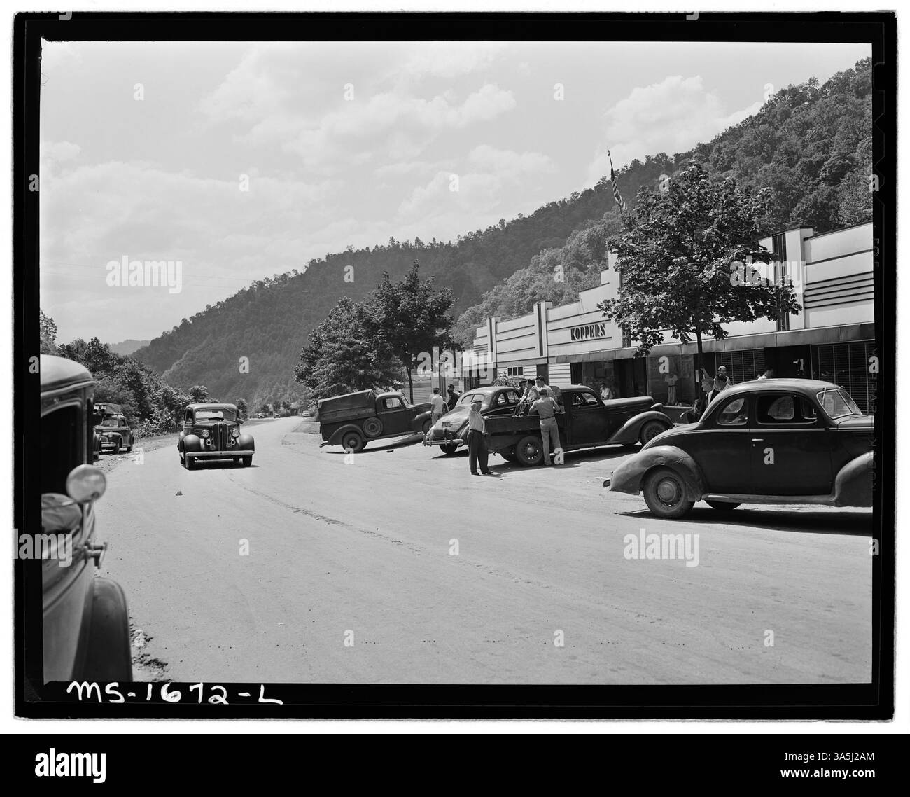 Community operations Cut Out Stock Images & Pictures - Alamy