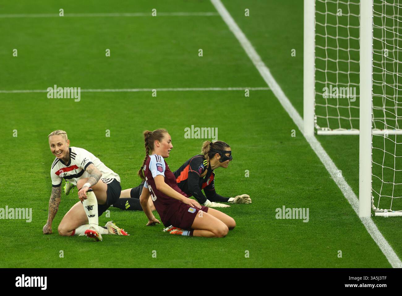 Birmingham, England, 23rd March 2025. Leah Galton of Manchester United ...