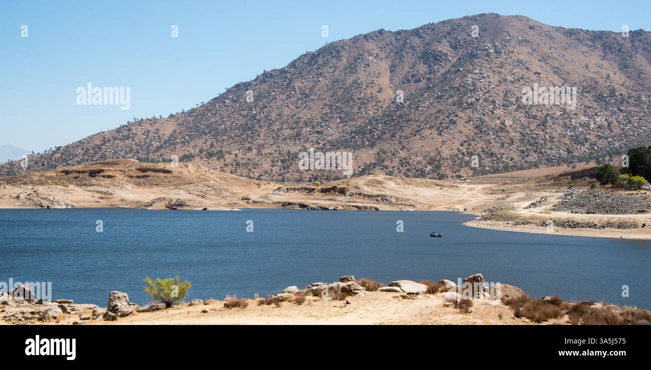 Lake Isabella in California Stock Photo - Alamy