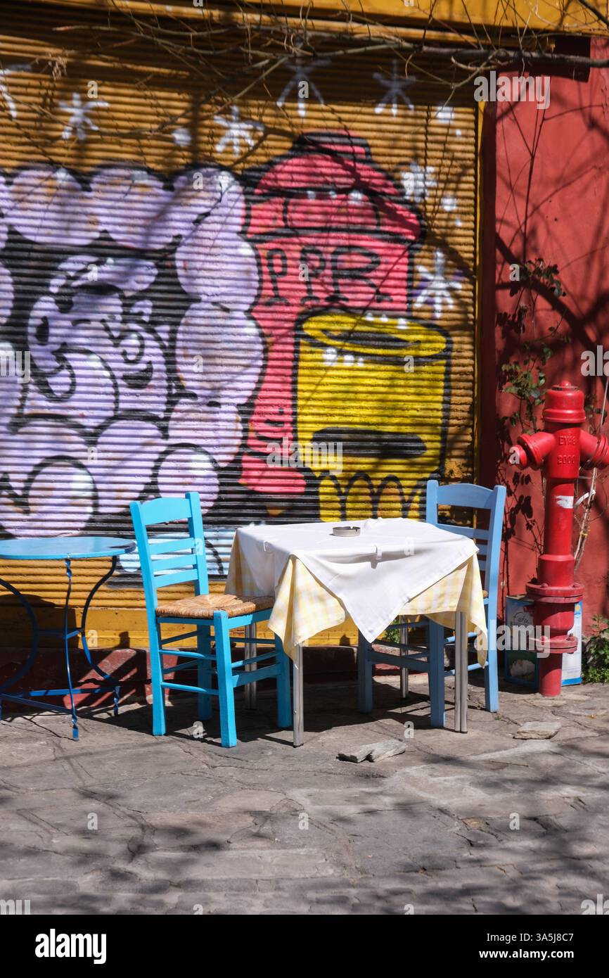 Tsinari Taverne, Alexandras Papadopoulou 72, Thessaloniki 546 33 ...