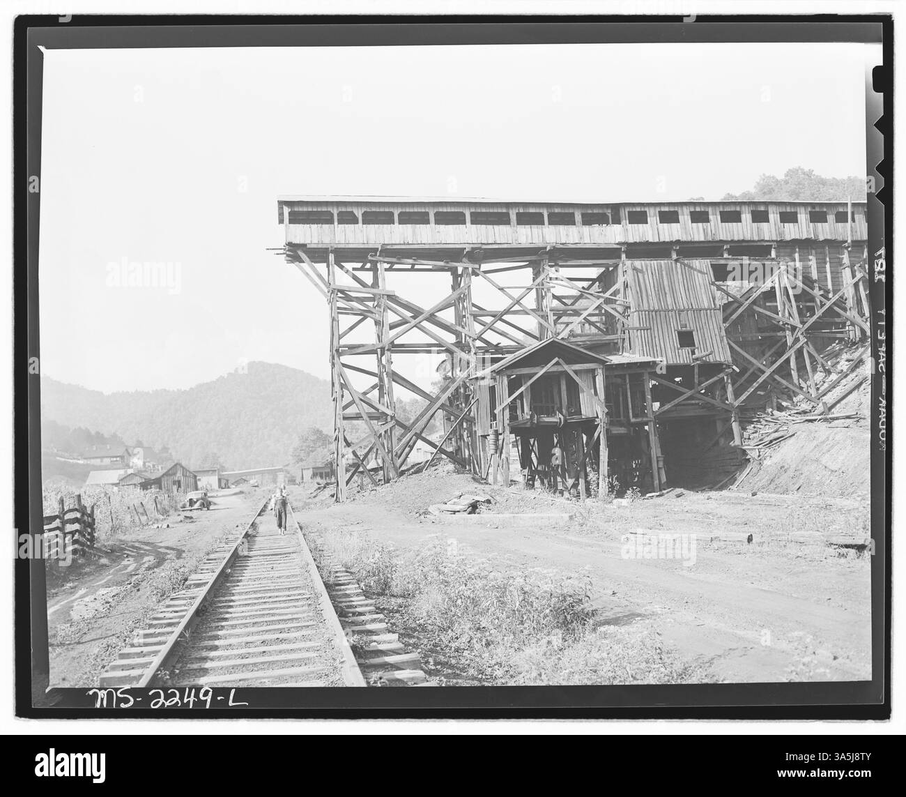 This 1946 photograph shows the abandoned tipple at Kentucky Straight ...
