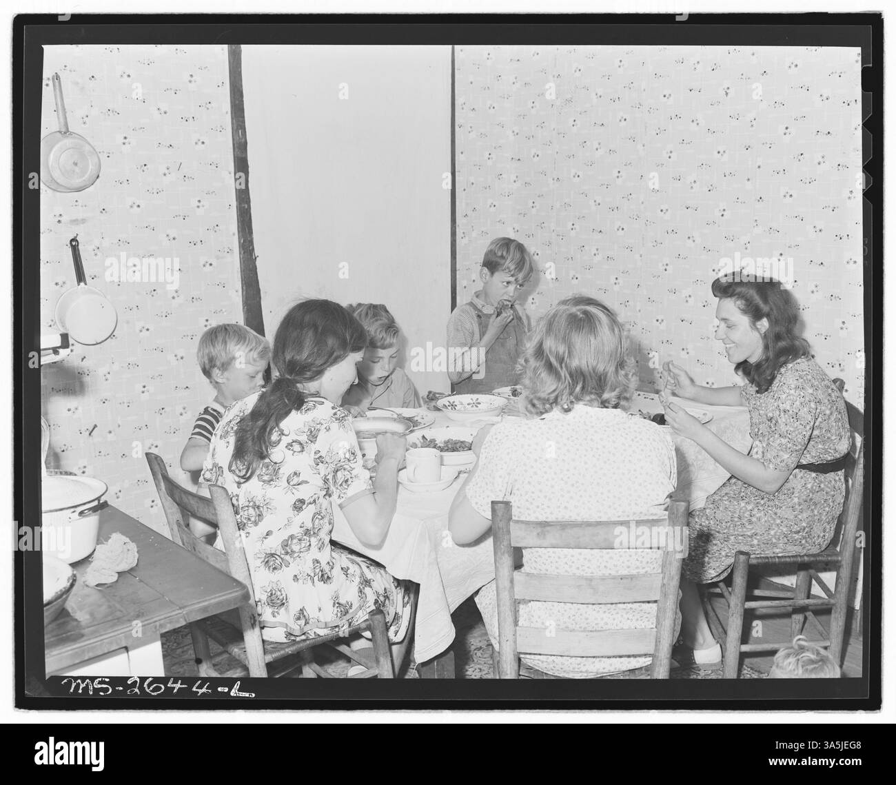 Men women talking in Cut Out Stock Images & Pictures - Alamy