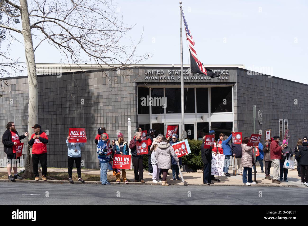 Wyomissing Pennsylvania – March 23, 2025: Postal Workers protest ...
