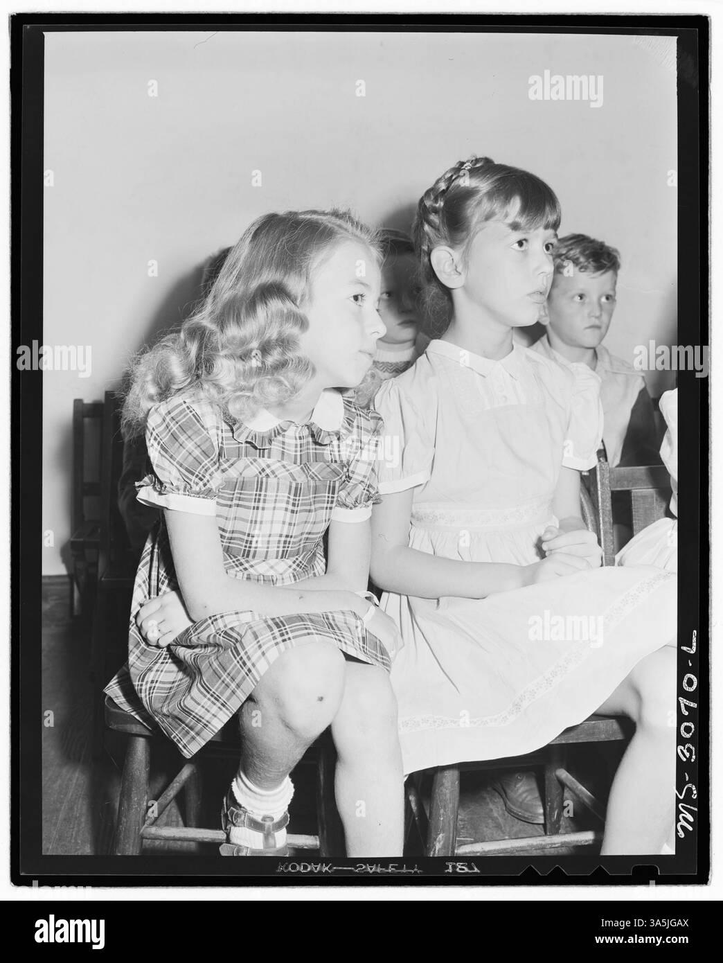 Sunday school class hi-res stock photography and images - Alamy