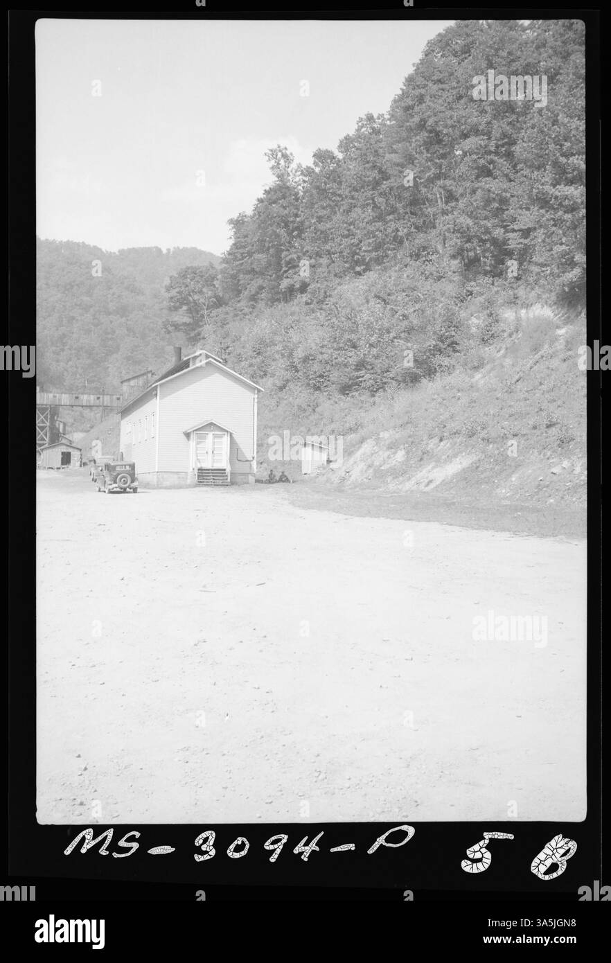The wash house at Red Jacket Coal Corp.'s Coal Mountain Mines in ...