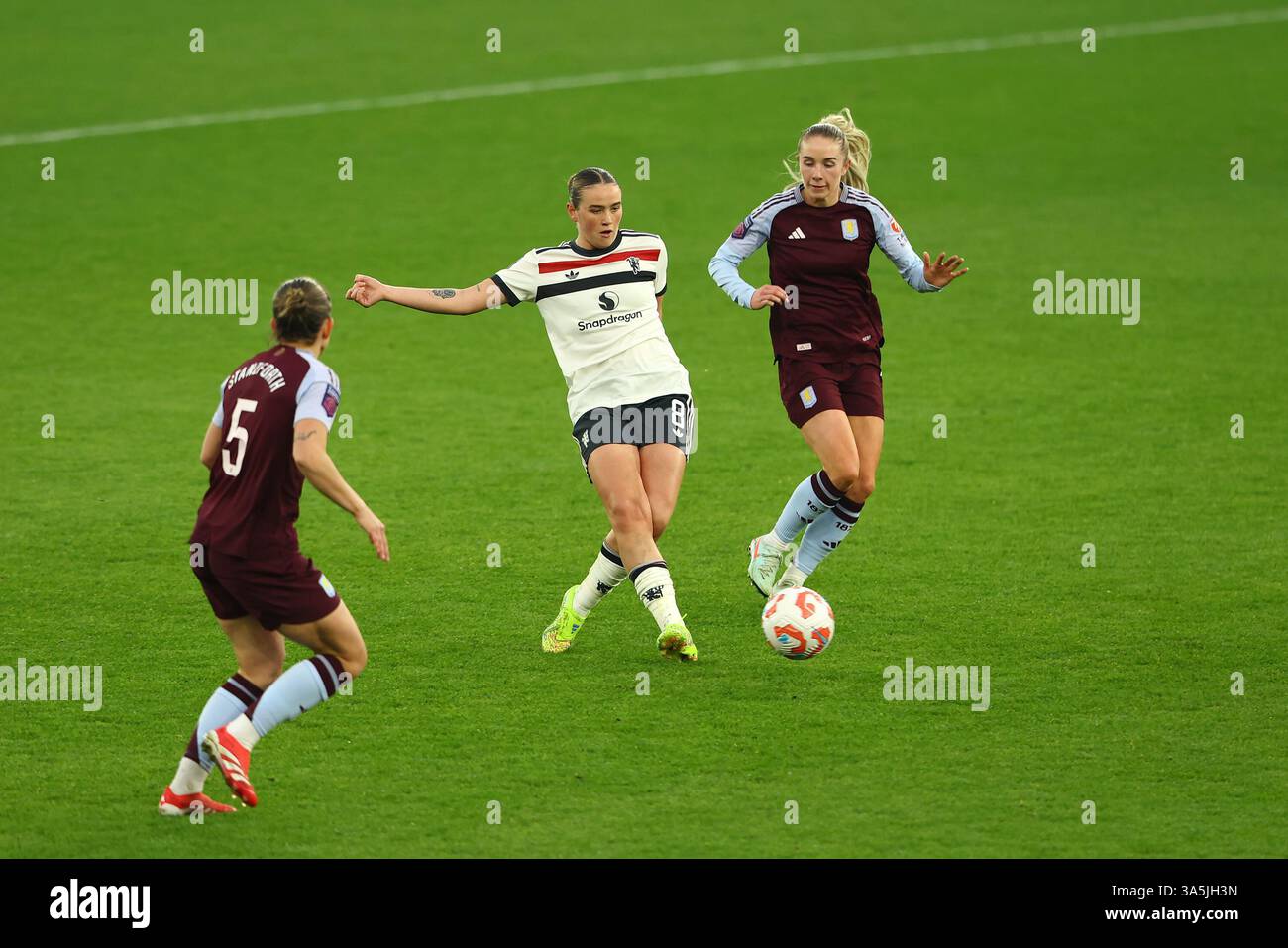 Birmingham, England, 23rd March 2025. Grace Clinton of Manchester ...