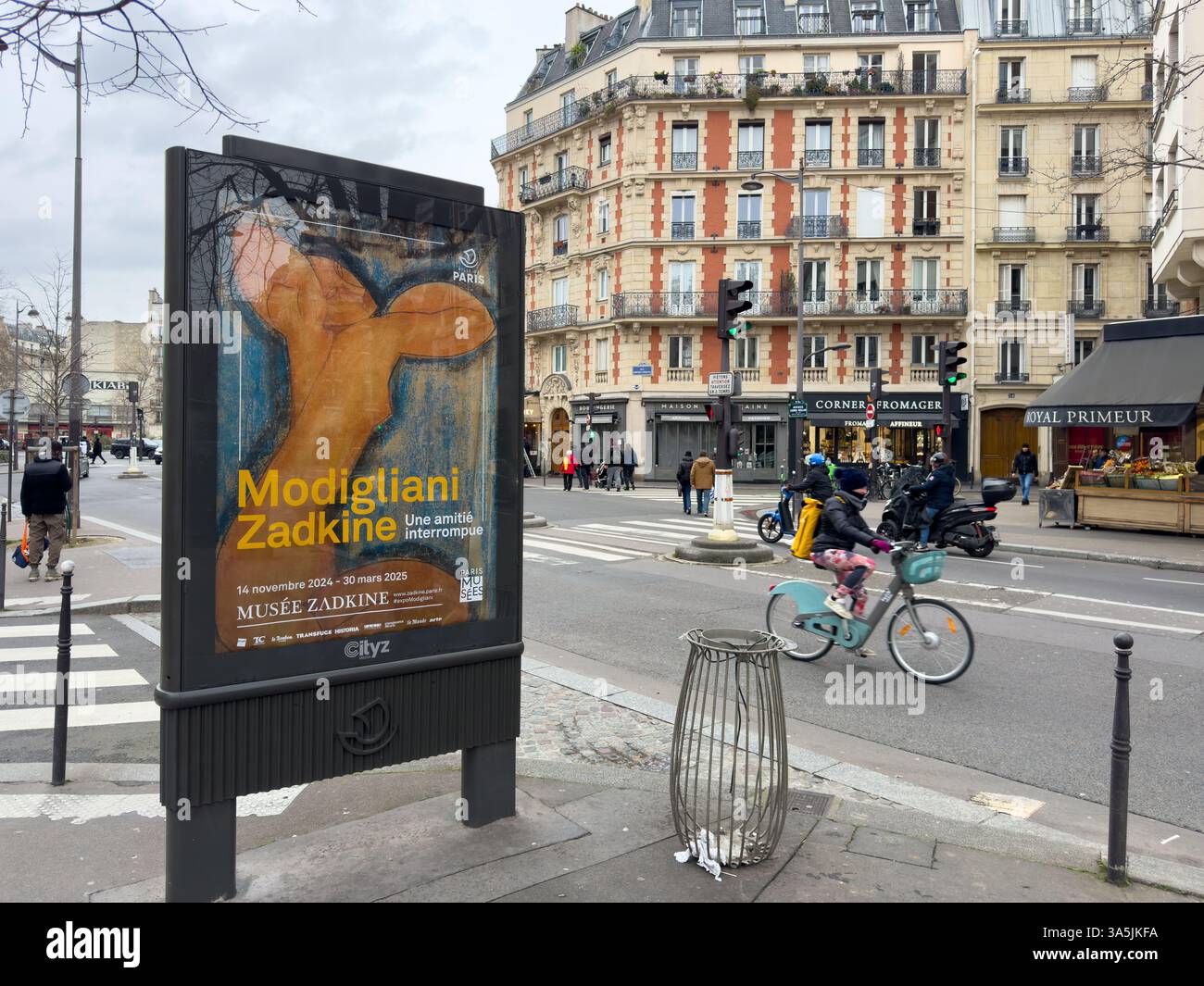 Exploring the vibrant streets of Paris with a glimpse of art and ...