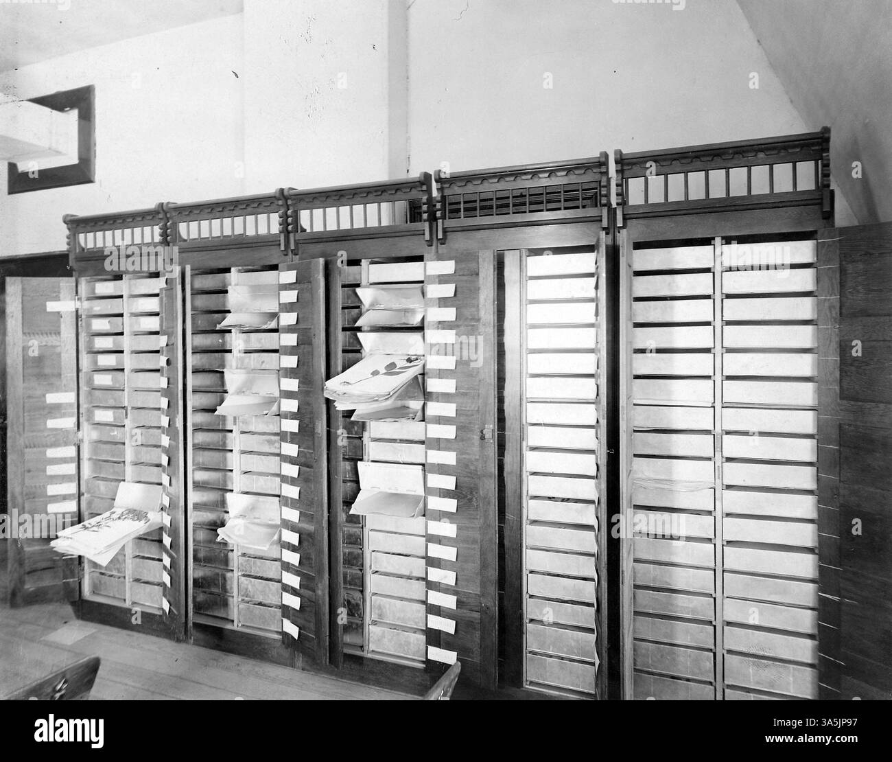 Academic research the cloud Black and White Stock Photos & Images - Alamy