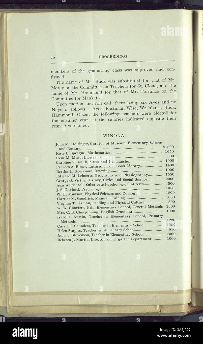 This document outlines the development of Minnesota’s higher education system from 1903 to 1924 ...