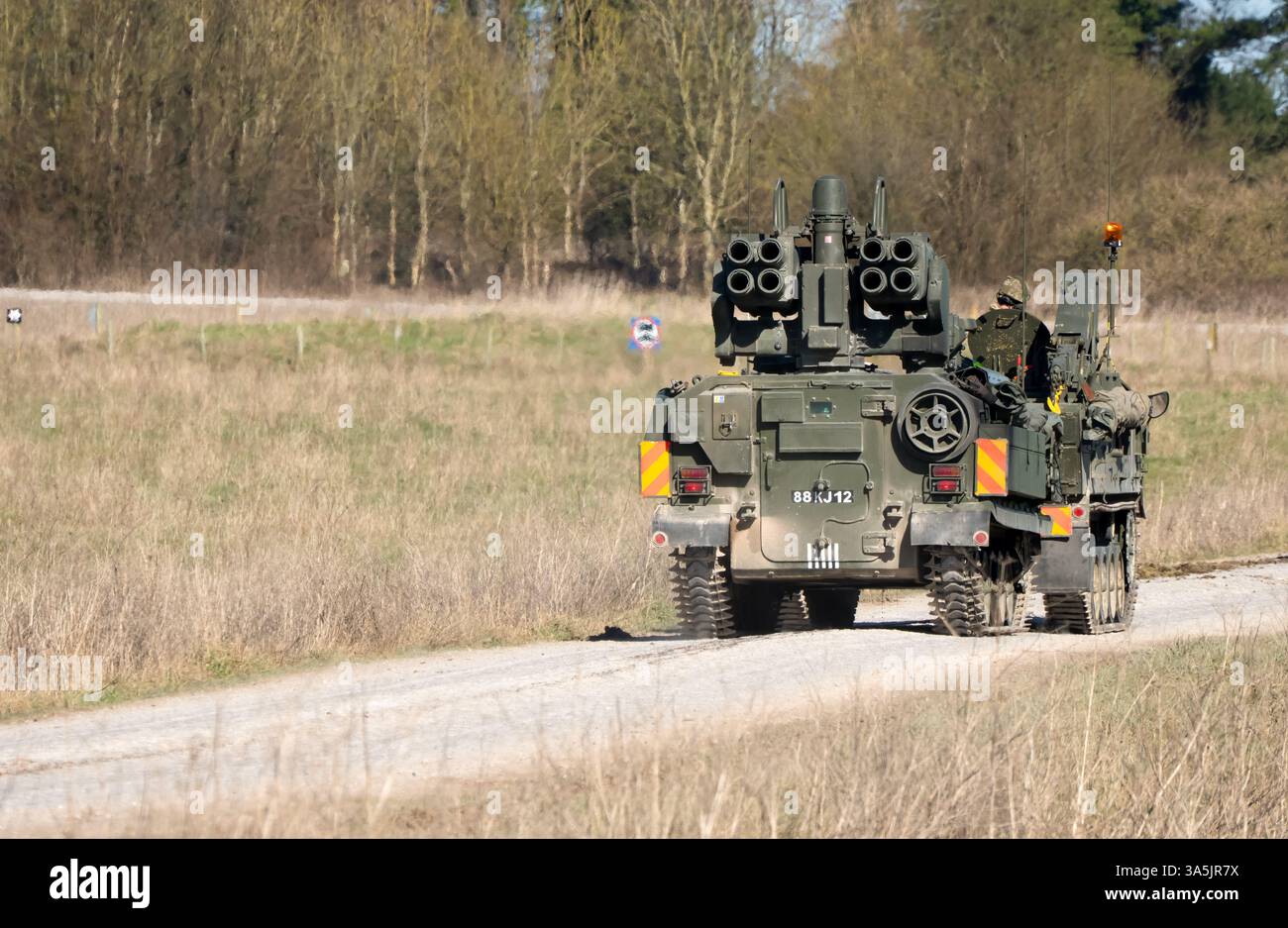 British Army Bulldog FV434 MRV towing a stricken Alvis Stormer ...