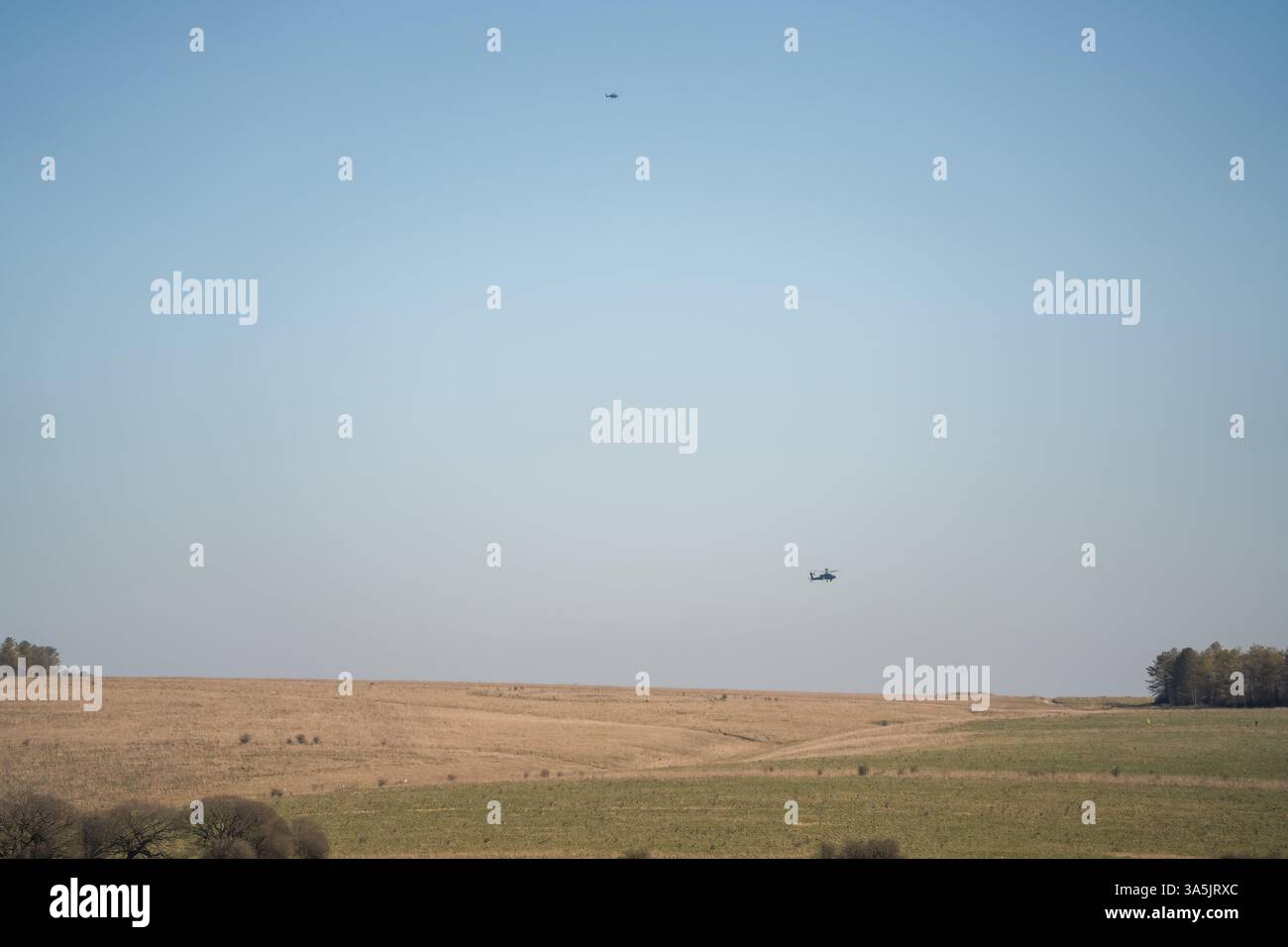 ZM707 British army Boeing Apache Longbow Attack helicopter gunship AH2 ...