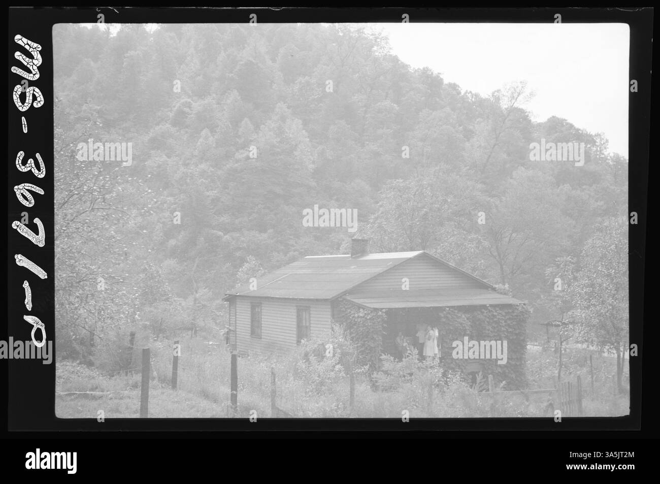 View of House #6, surveyed in the Chevrolet Camp at Blue Diamond Coal ...