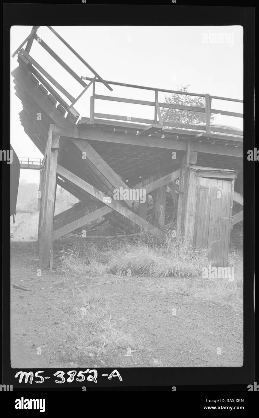 The loading platform for trucks of coal at the Black Diamond Mine ...