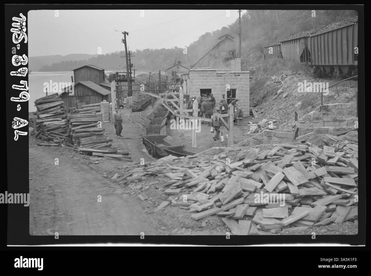 The photograph shows the tipple at S.C. Streams Black Diamond Mine in ...