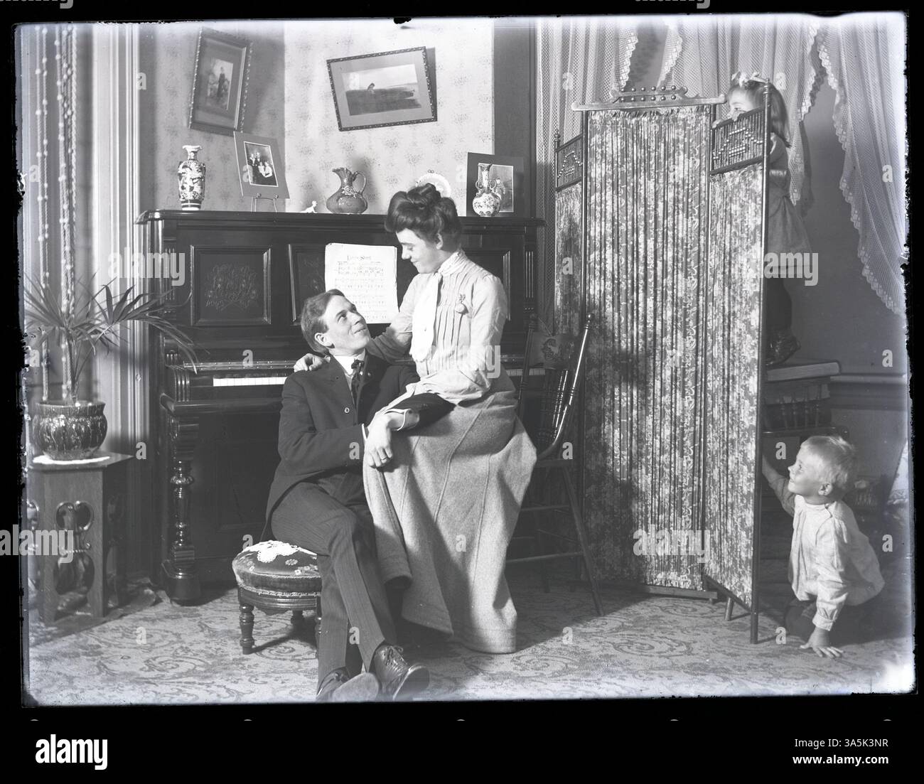 The interior of the Holcombe family home in Stillwater features guests ...