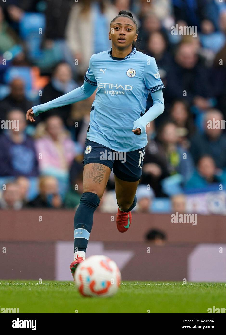 Manchester, UK. 23rd Mar, 2025. Kerolin Nicoli of Manchester City ...