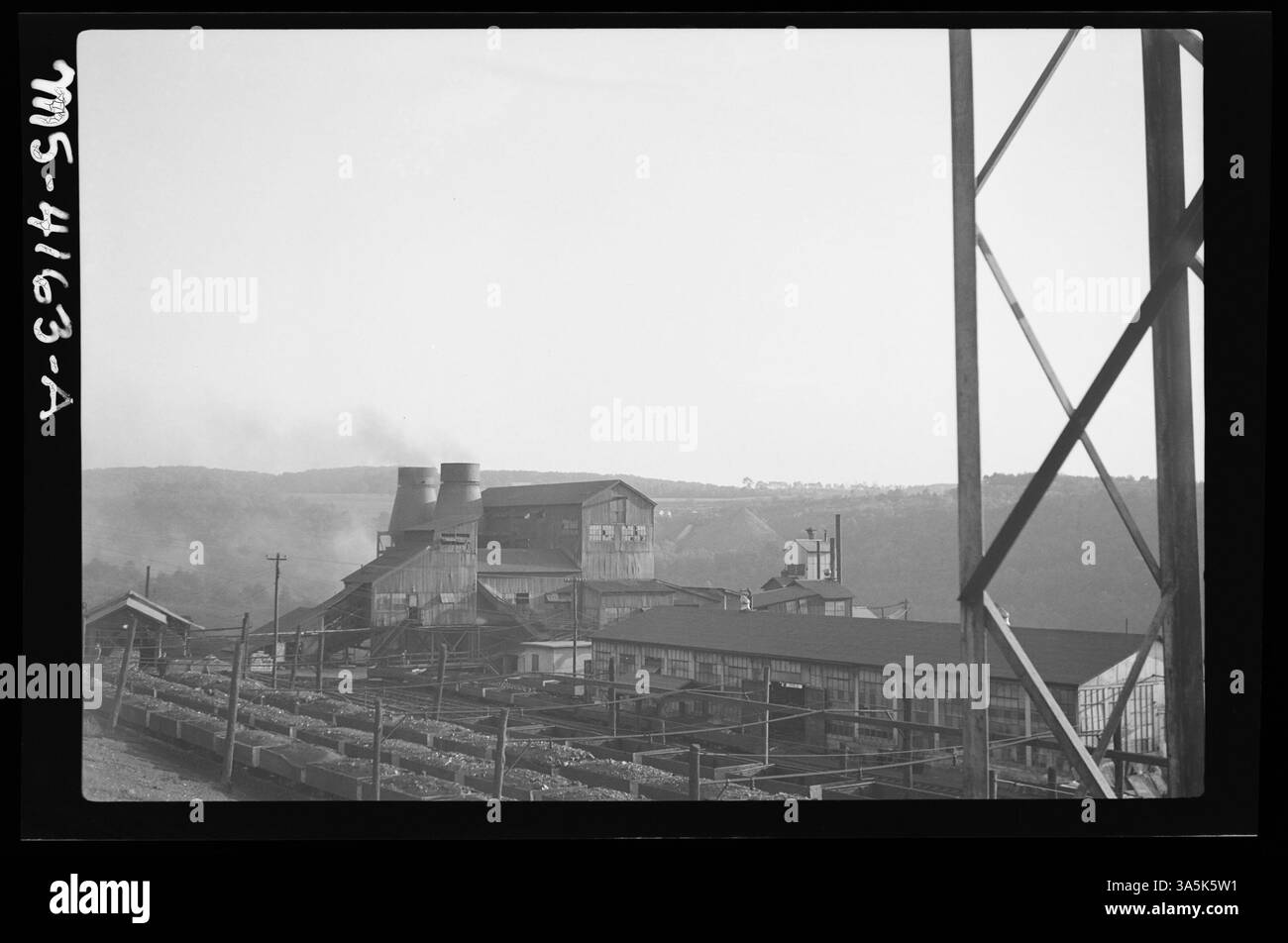 The coal cleaning plant at Berwind-White Coal Mining Company’s Eureka ...