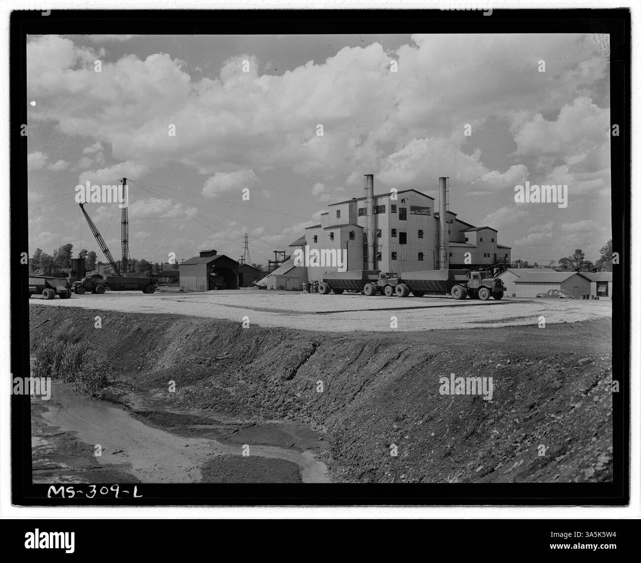 The tipple and office buildings at the Chinook Mine, operated by ...