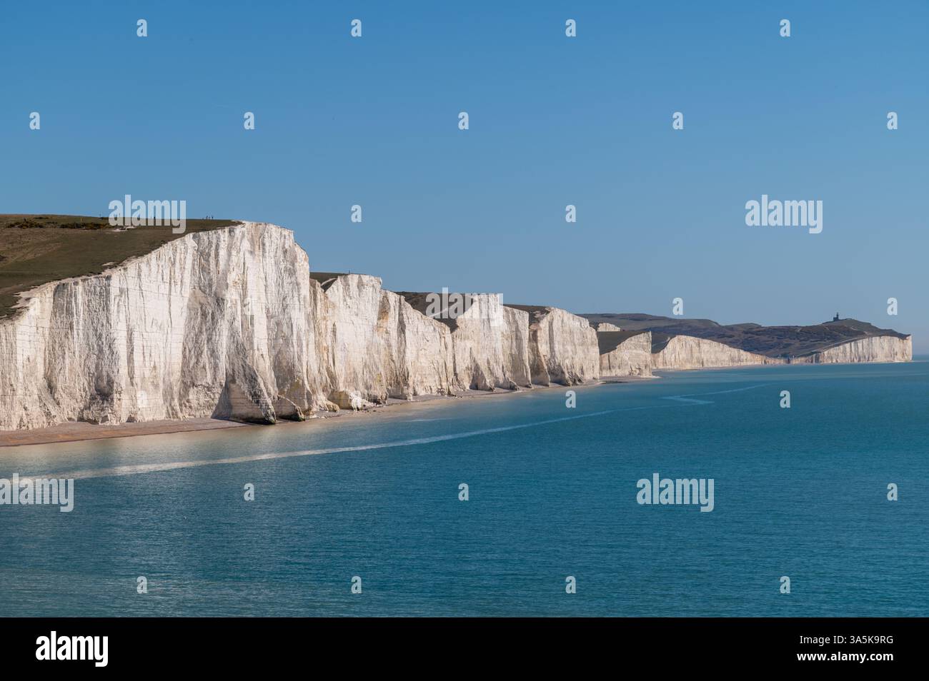 Chalk cliffs of the Seven Sisters in spring sunshine, South Downs ...