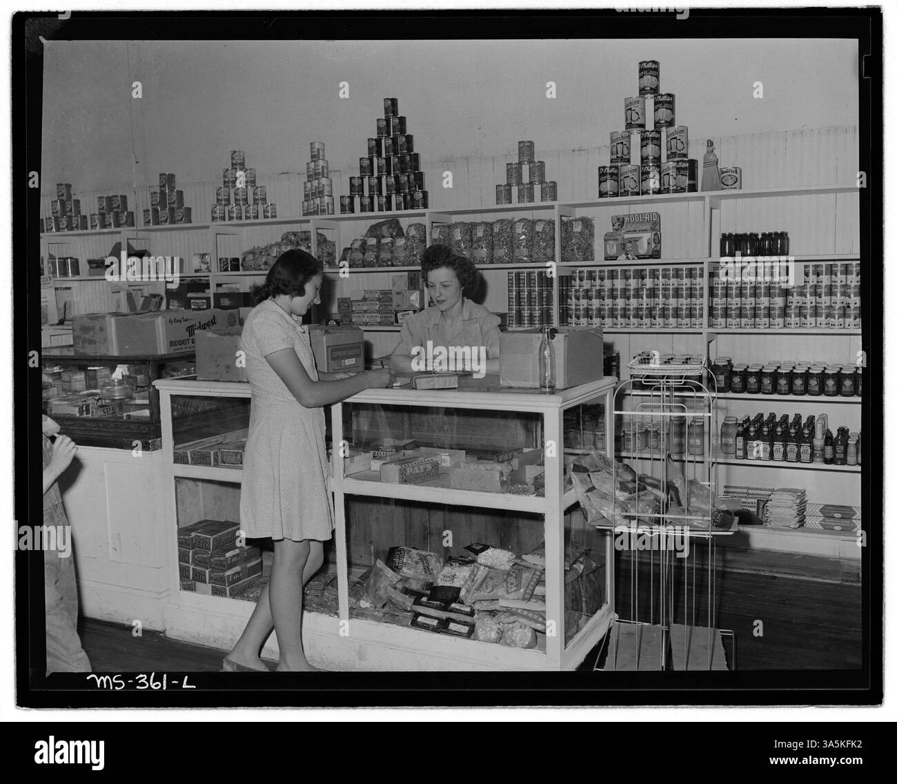 Interior lifestyle retail Cut Out Stock Images & Pictures - Alamy