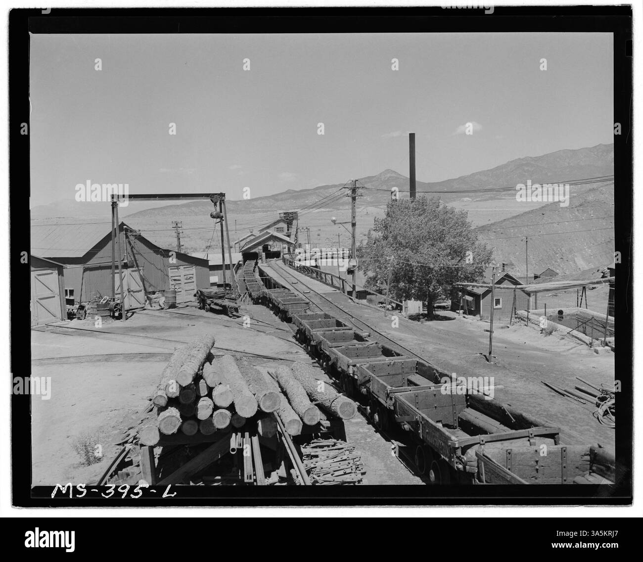 Shuttle cars and the tipple at Colorado Fuel & Iron Corporation's ...