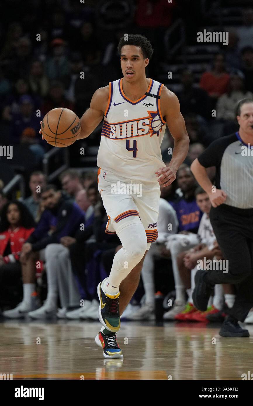 Phoenix Suns center Oso Ighodaro (4) during the second half of an NBA ...