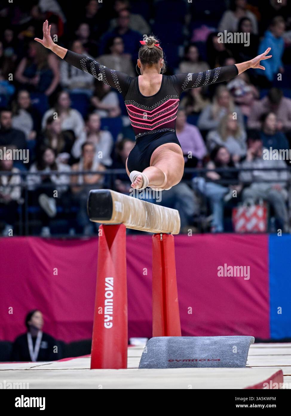 Liverpool, England, UK. 23rd Mar, 2025. SMITH Lottie competes in the ...