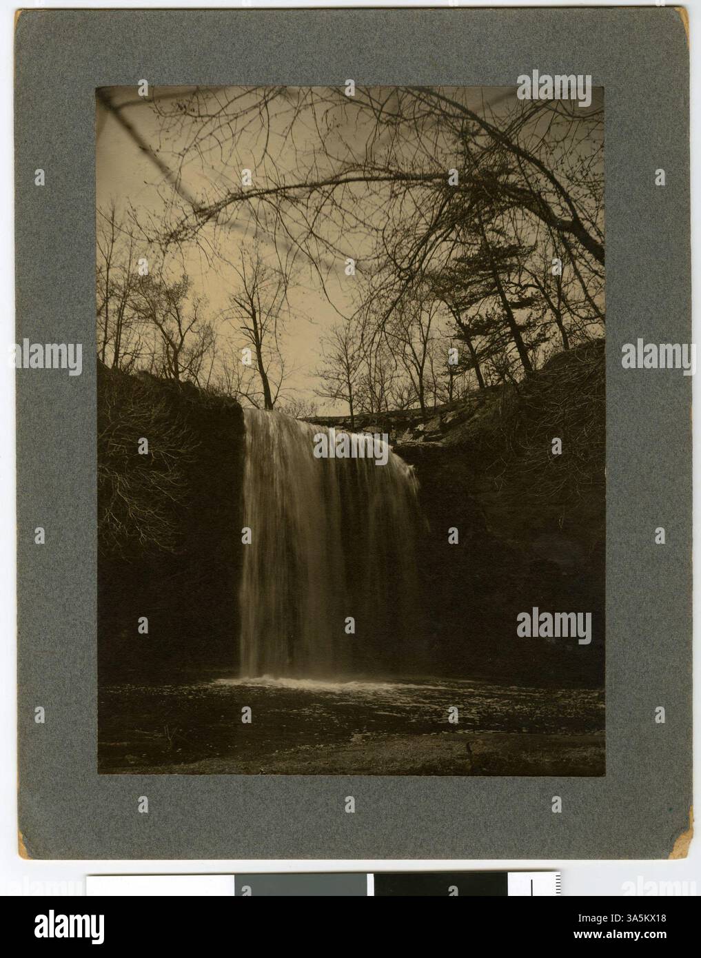 Highlighting the natural beauty of minneopa state park hi-res stock ...