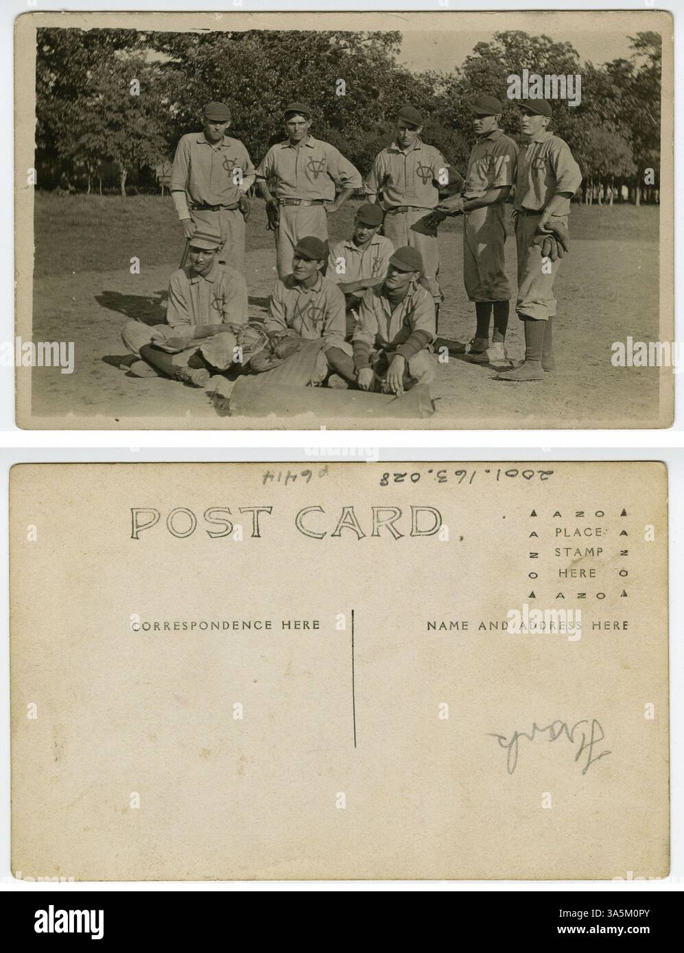 Frank pierce and his baseball team pose outside hi-res stock ...
