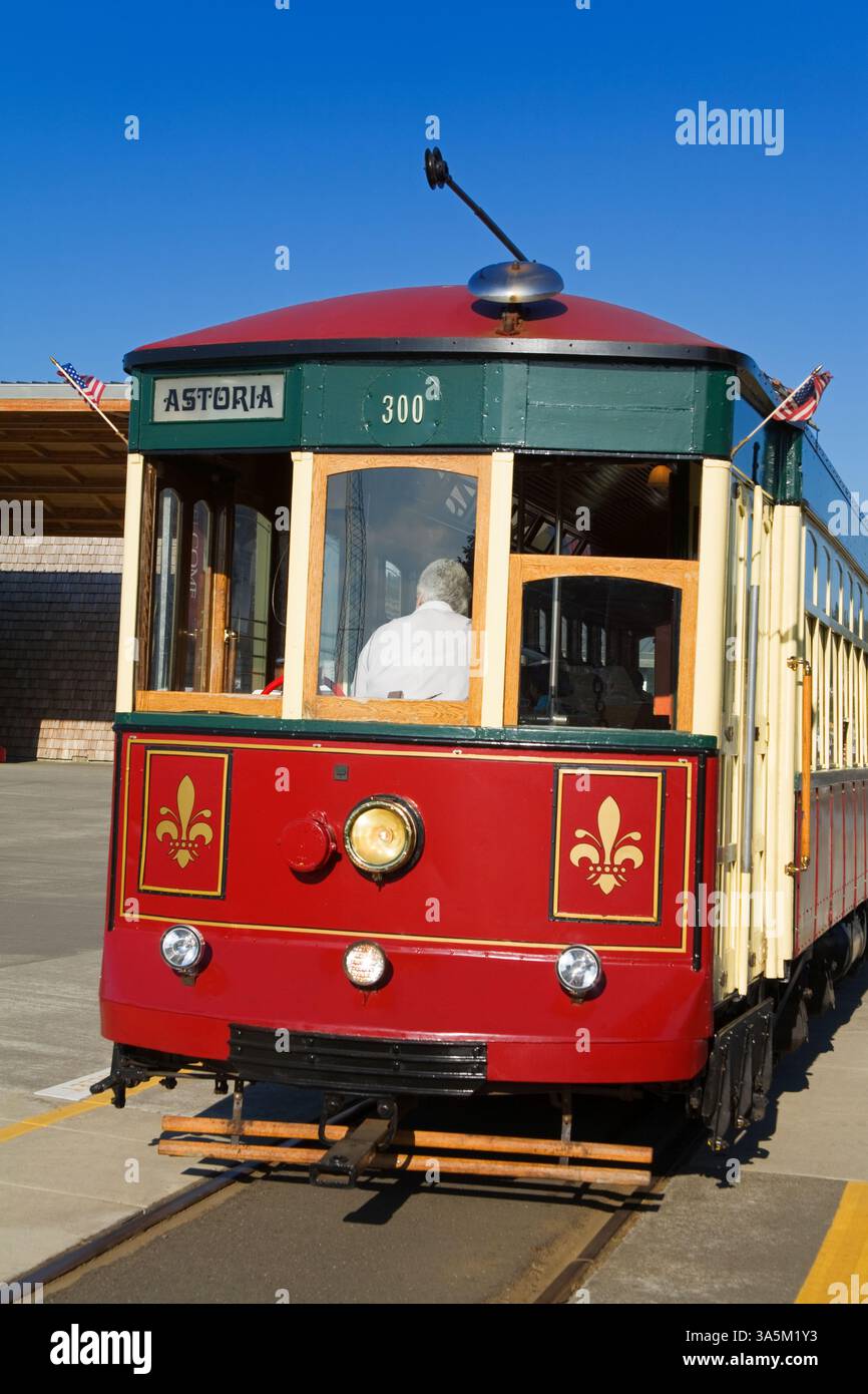 Historic 1913 streetcar, Astoria Riverfront Trolley Stock Photo - Alamy
