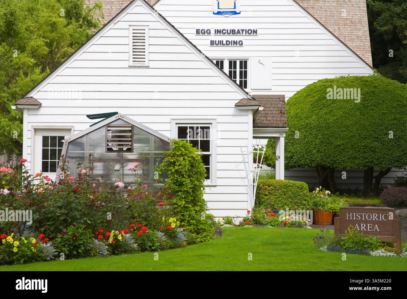 Bonneville Fish Hatchery in the Columbia River Gorge, Greater Portland ...