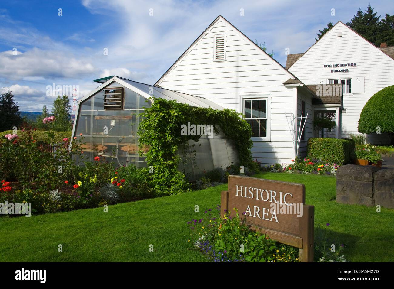 Bonneville Fish Hatchery in the Columbia River Gorge, Greater Portland ...