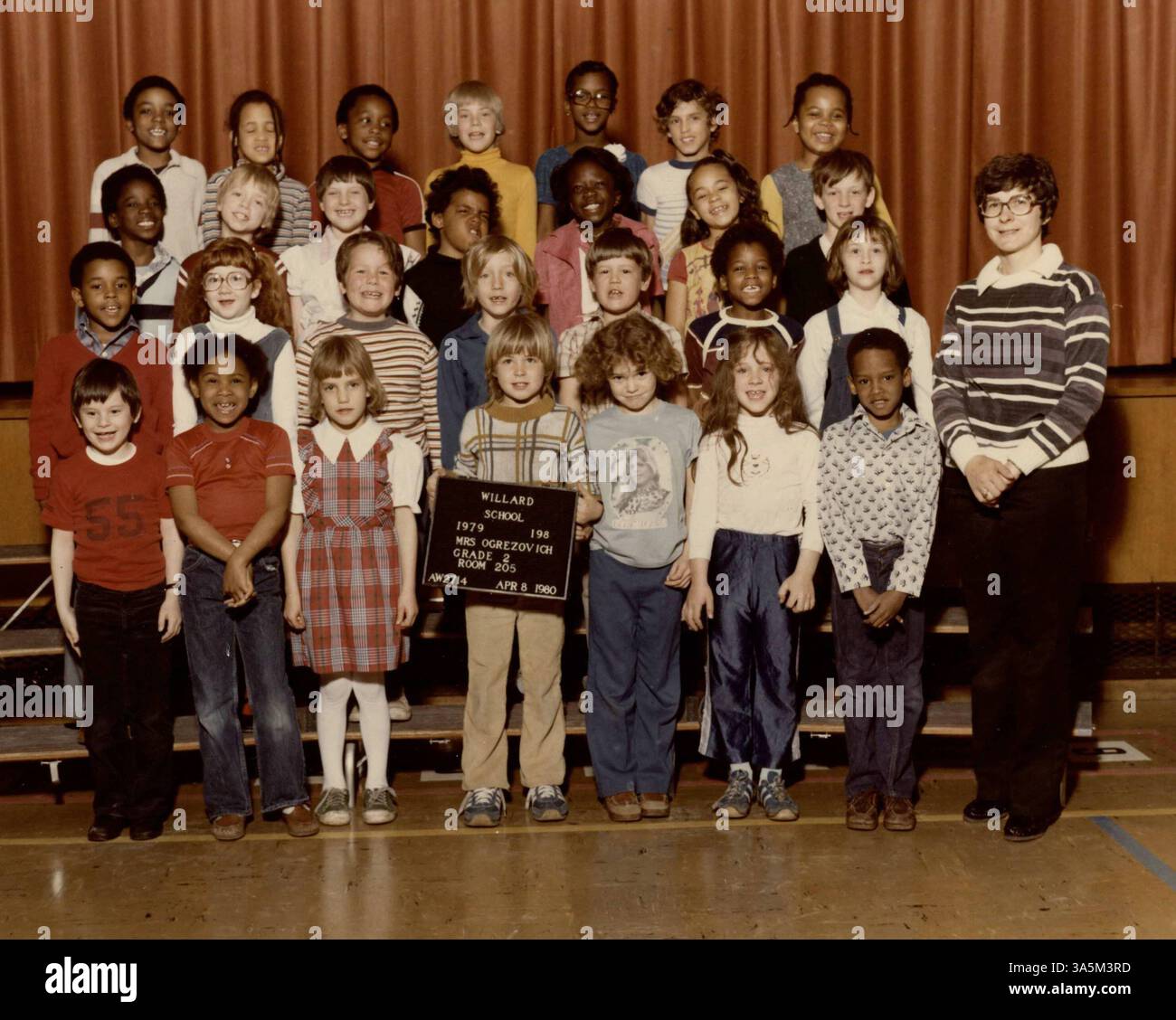 The 1980 Willard Elementary Yearbook includes class photos from the ...