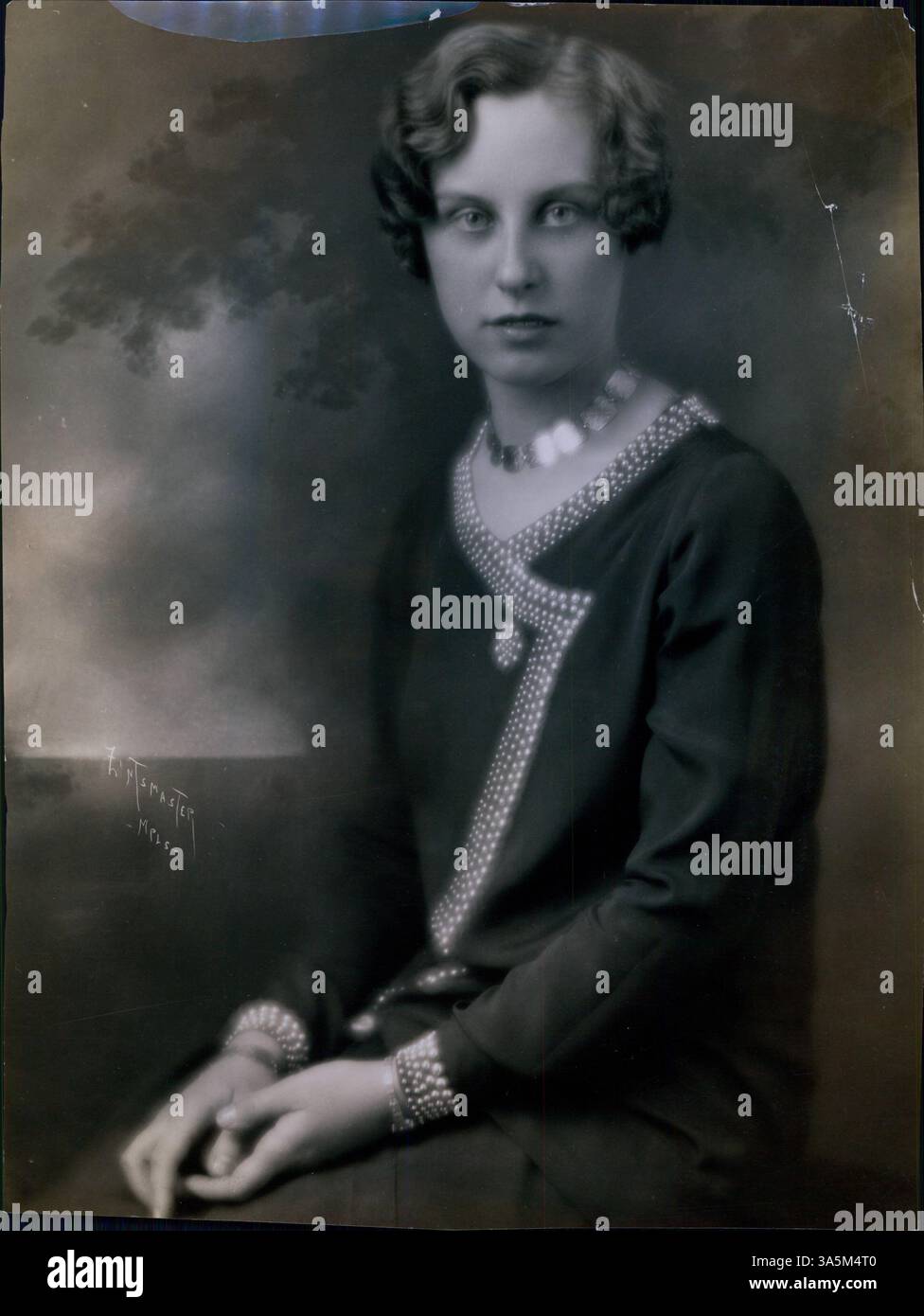 Elaine Nortz is documented in the Hennepin County Library archives ...