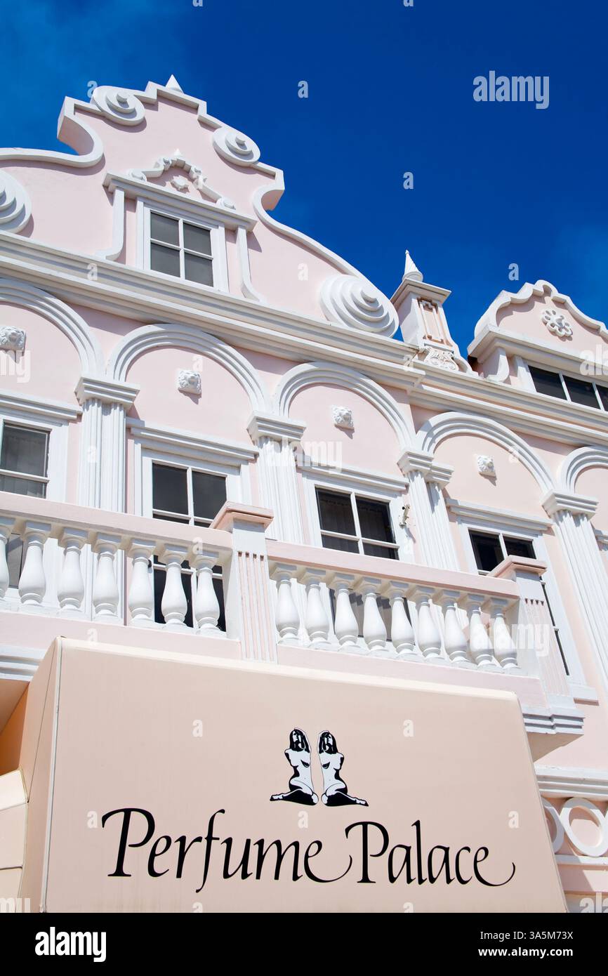 Holland Aruba Mall, Oranjestad City, Aruba, Caribbean Stock Photo - Alamy