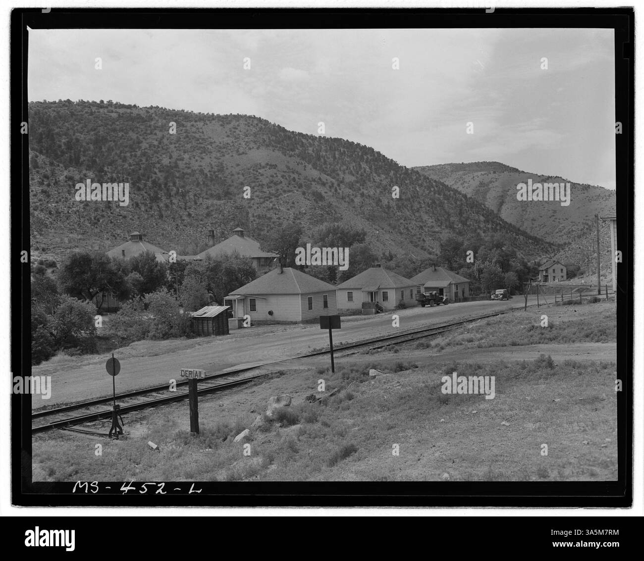 Mining project housing Cut Out Stock Images & Pictures - Alamy