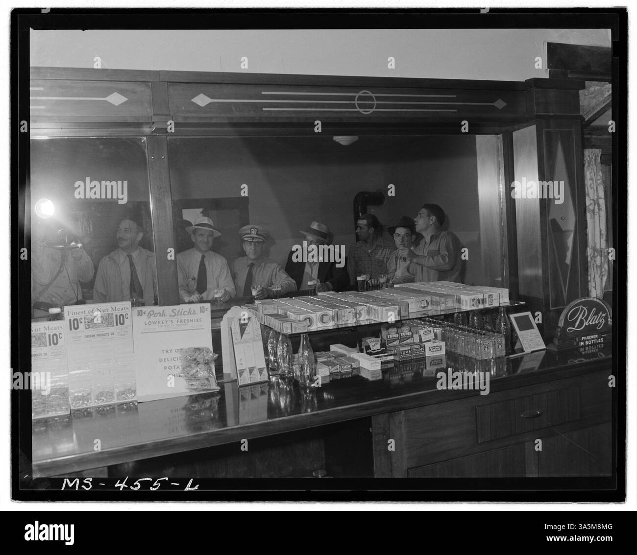 A recreation parlor near a government housing project adjacent to King ...